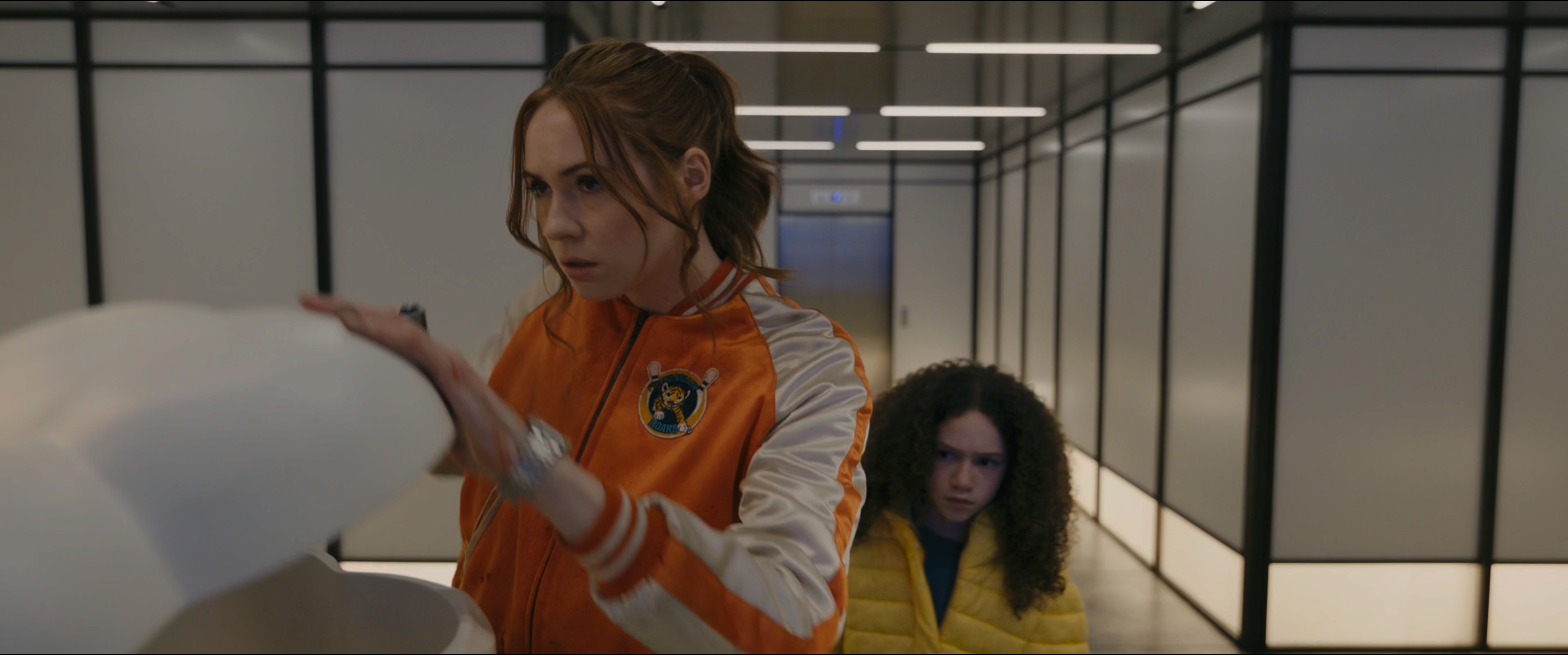 [UHD] 건파우더 밀크셰이크 - 카렌 길런. 스파클링 킬링버스터 .2021.2160p.U